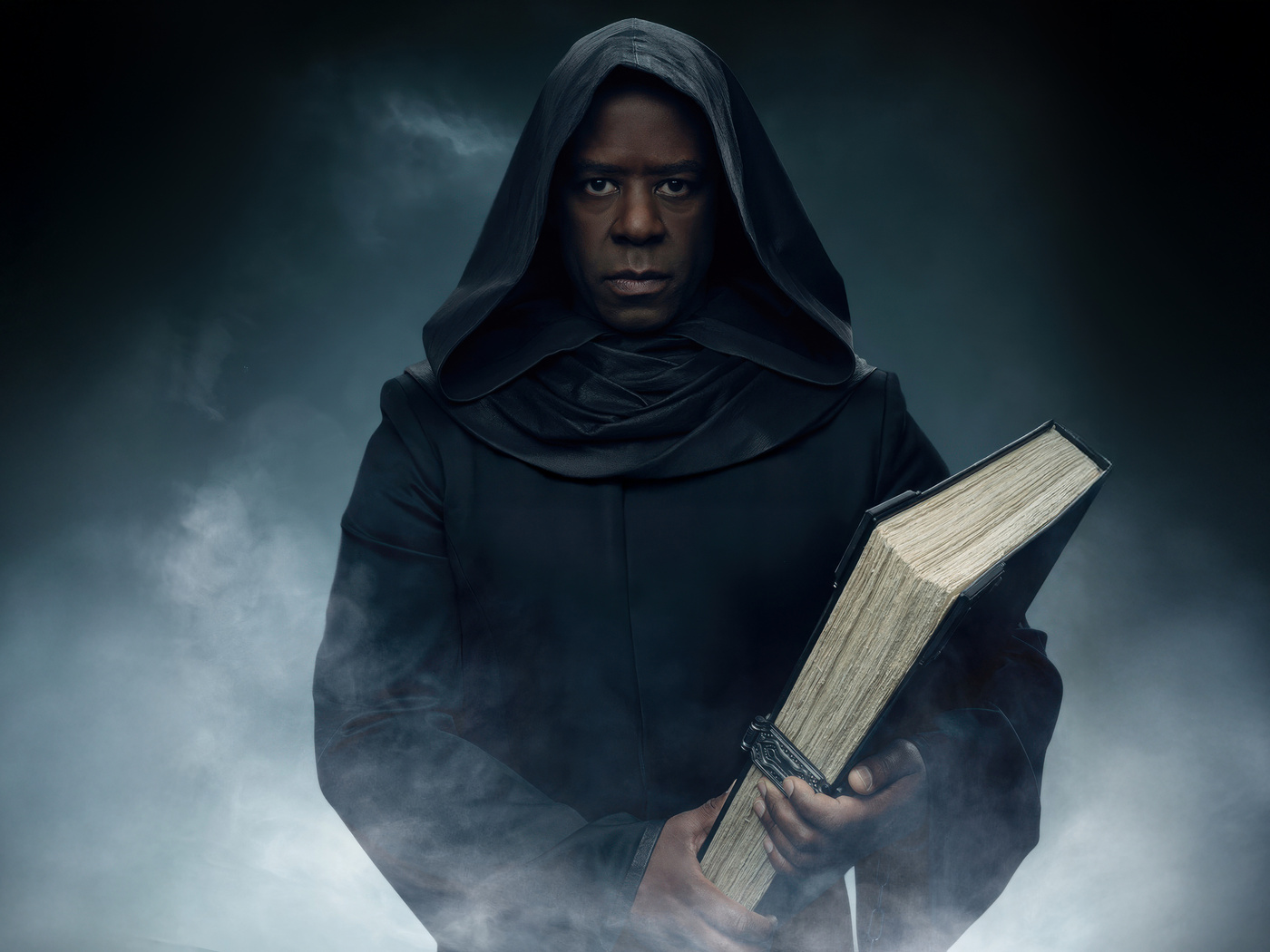 1400x1050 Adrian Lester As Destiny In The Sandman Season 2 Wallpaper ...