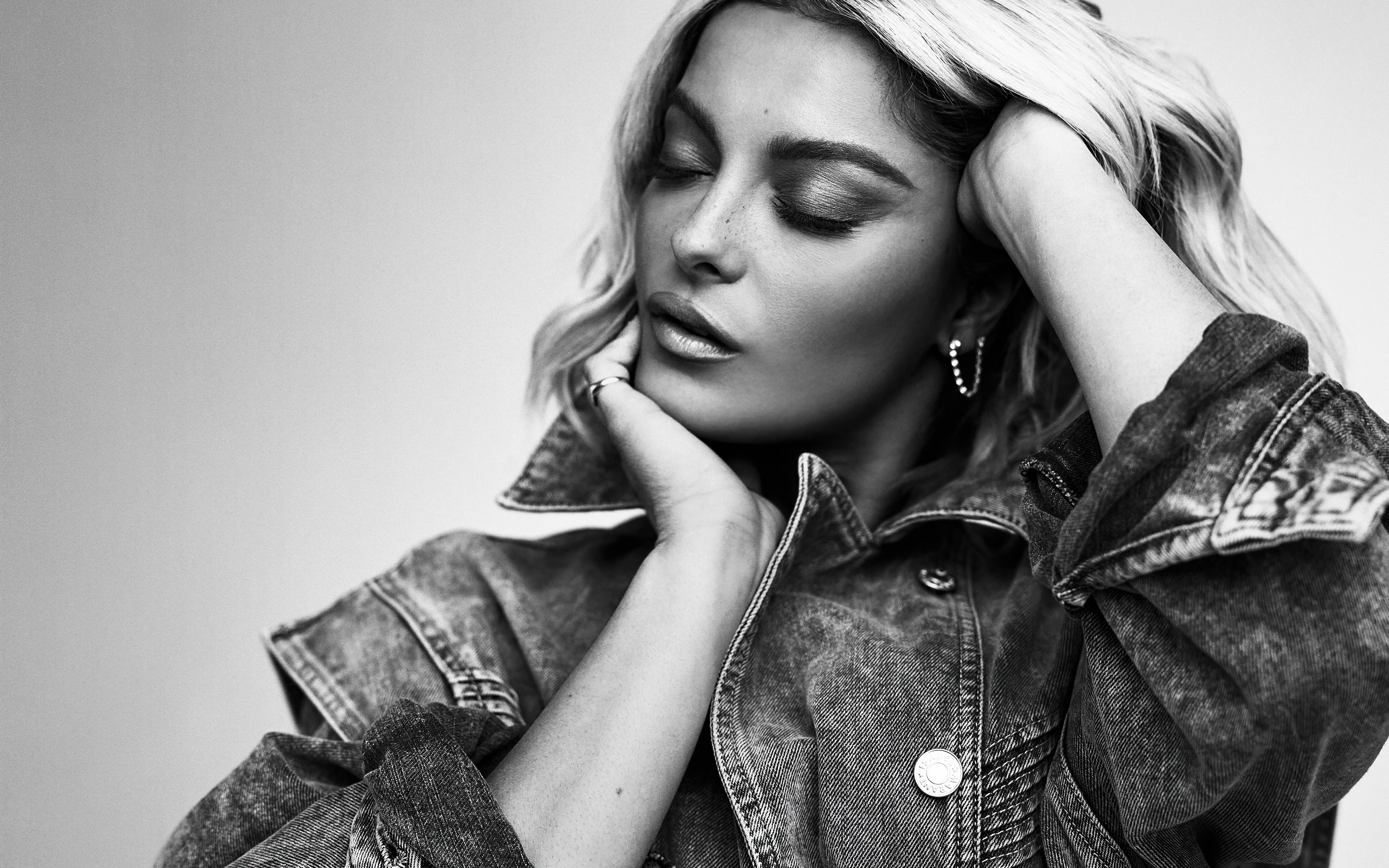 2880x1800 Bebe Rexha Monochrome 2020 Macbook Pro Retina ,HD 4k ...