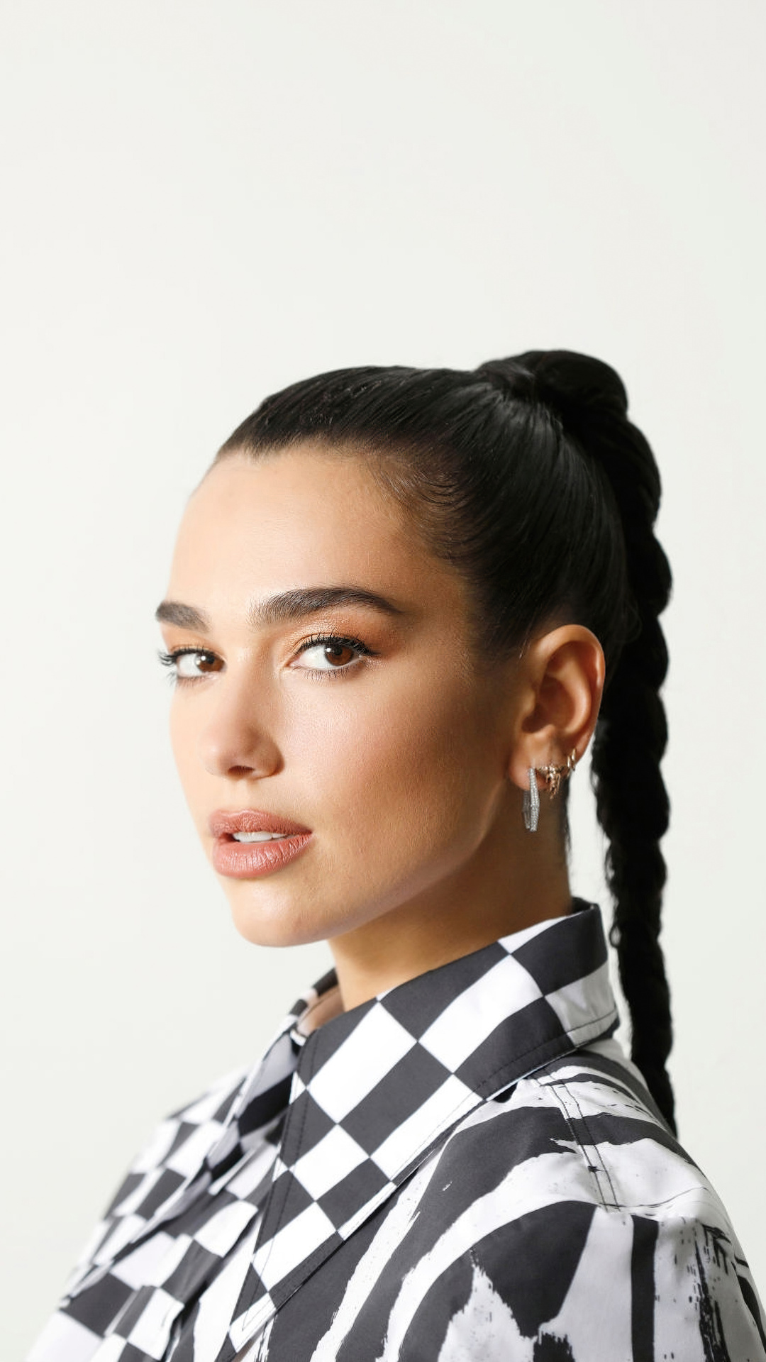 1080x1920 Dua Lipa Los Angeles Times 8k Iphone 7,6s,6 Plus, Pixel xl ...