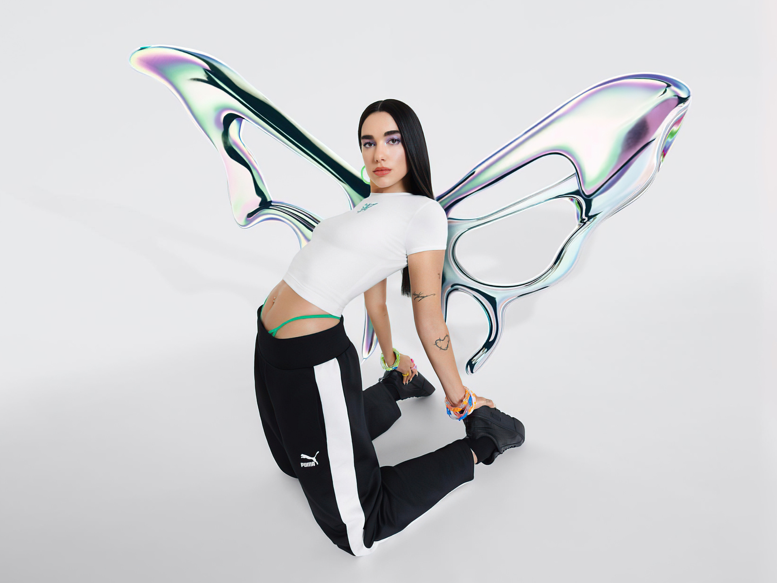 1600x1200 Dua Lipa Puma Flutur 5k Wallpaper,1600x1200 Resolution HD 4k ...