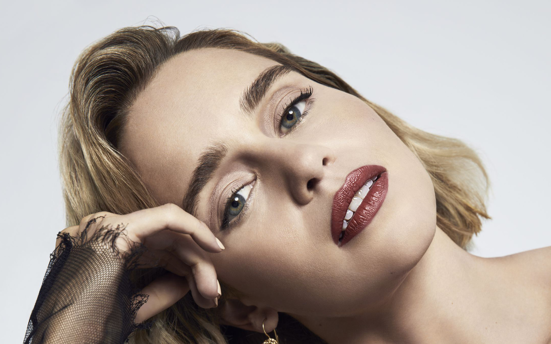 1920x1200 Emilia Clarke Dolce And Gabbana Photoshoot 2019 1080P ...