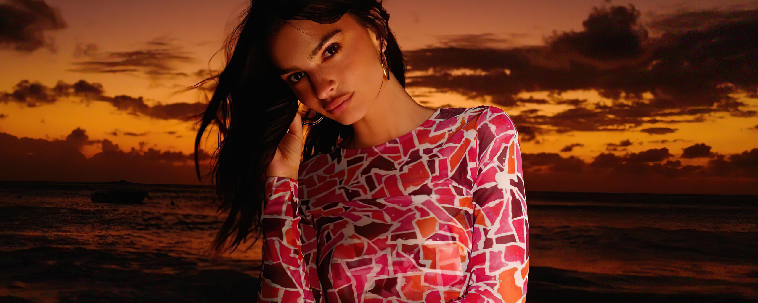 2560x1024 Emily Ratajkowski Inamorata Swim Spring 4k Wallpaper ...