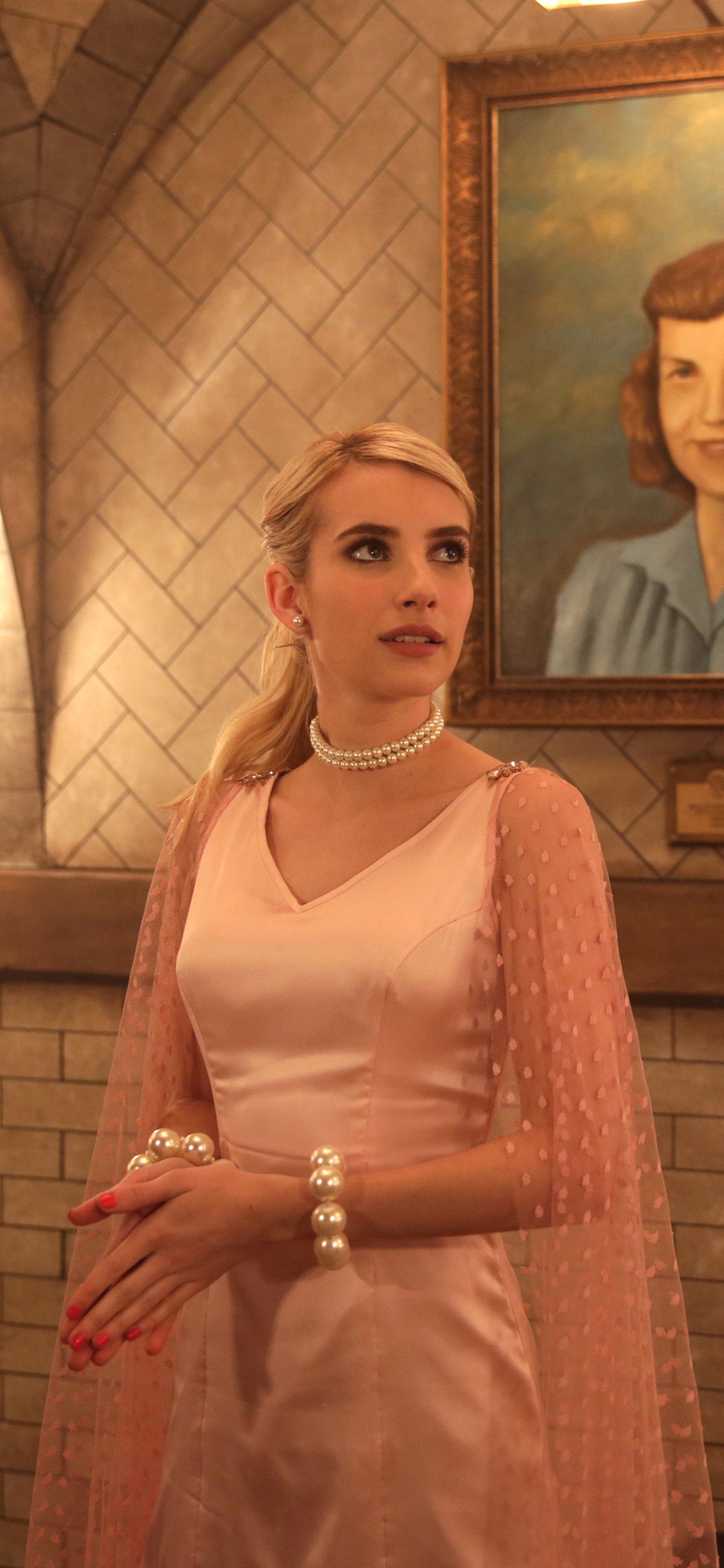1125x2436 Emma Roberts In Scream Queens 4k Iphone XS,Iphone 10,Iphone X ...