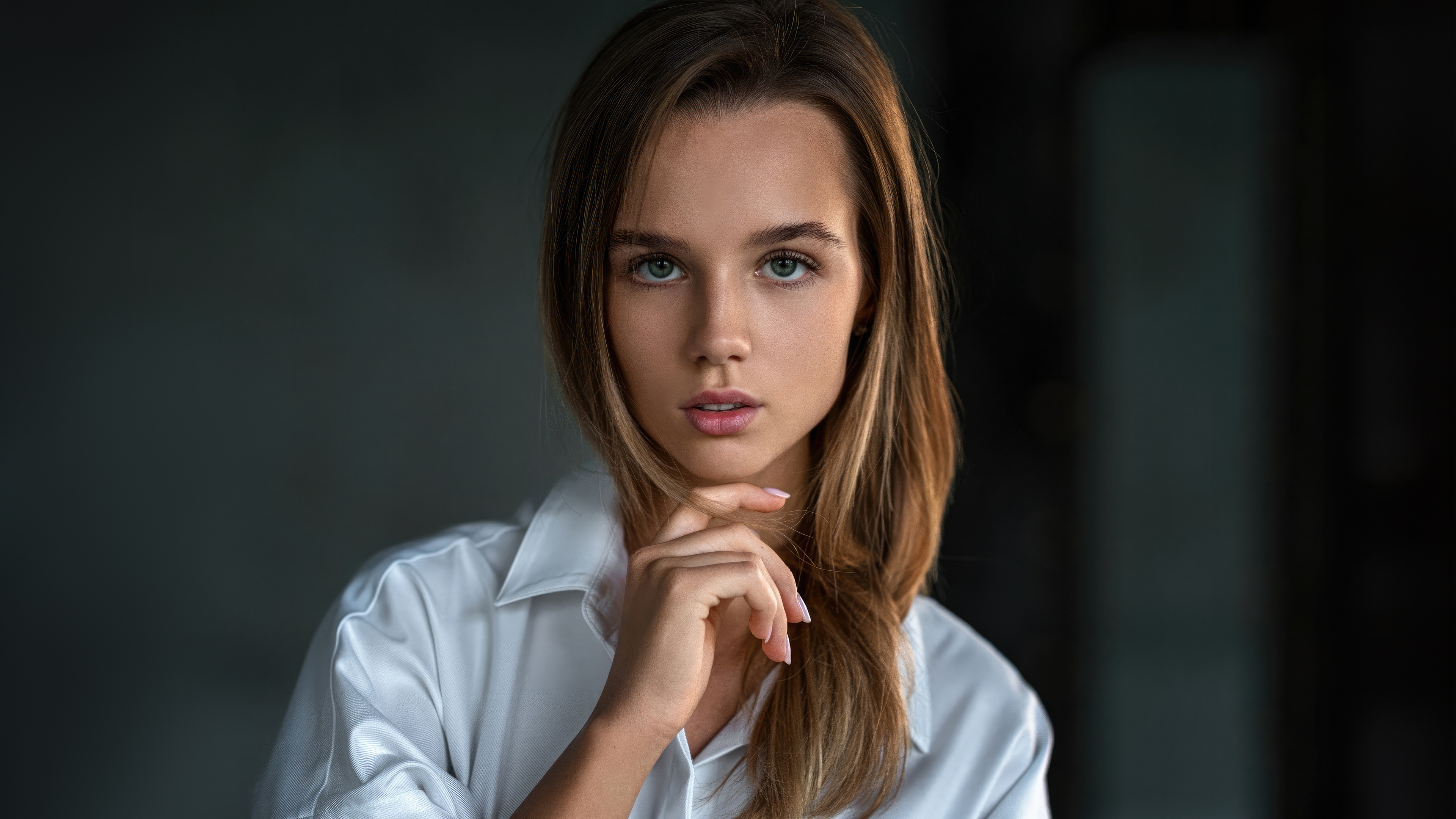 3840x2160 Girl Hands On Chin Portrait 4K ,HD 4k Wallpapers,Images ...