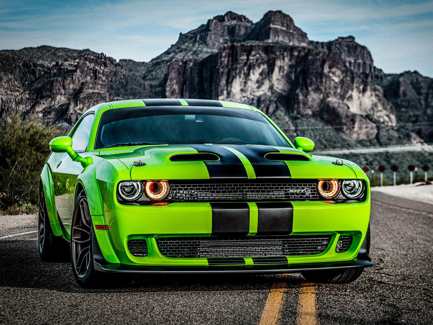 1400x1050 Glossy Green Dodge Challenger Wallpaper,1400x1050 Resolution ...