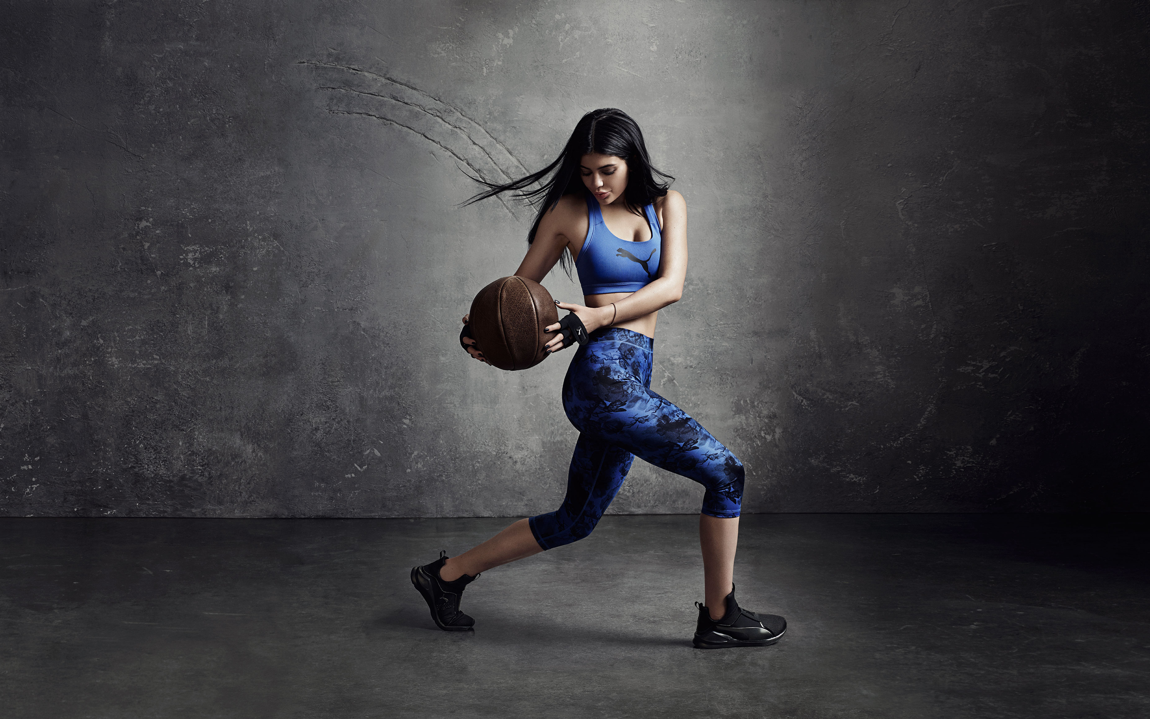 3840x2400 Kylie Jenner Puma 2018 4k Hd 4k Wallpapers Images