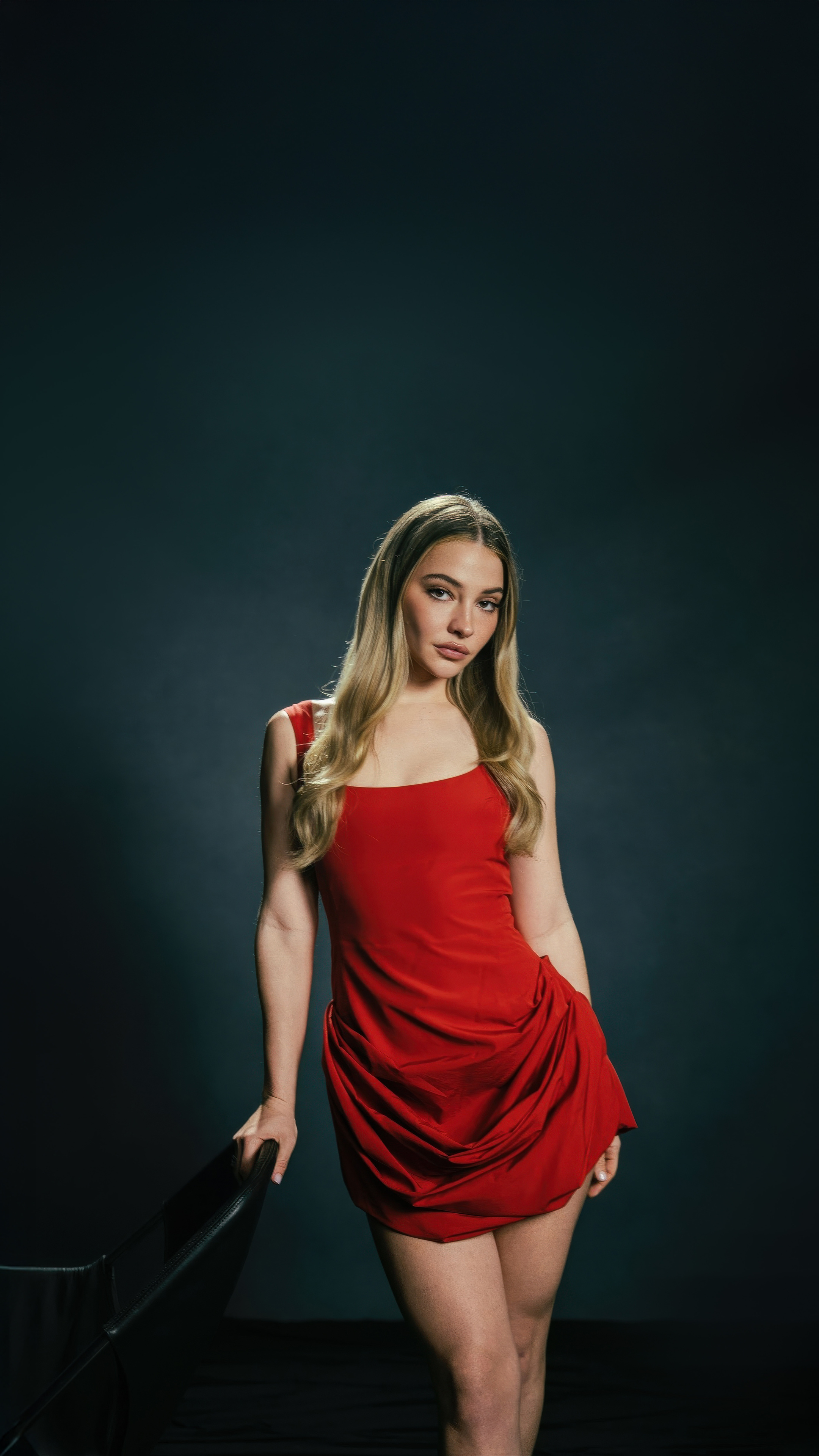 2160x3840 Madelyn Cline Sony Xperia X,XZ,Z5 Premium ,HD 4k Wallpapers ...