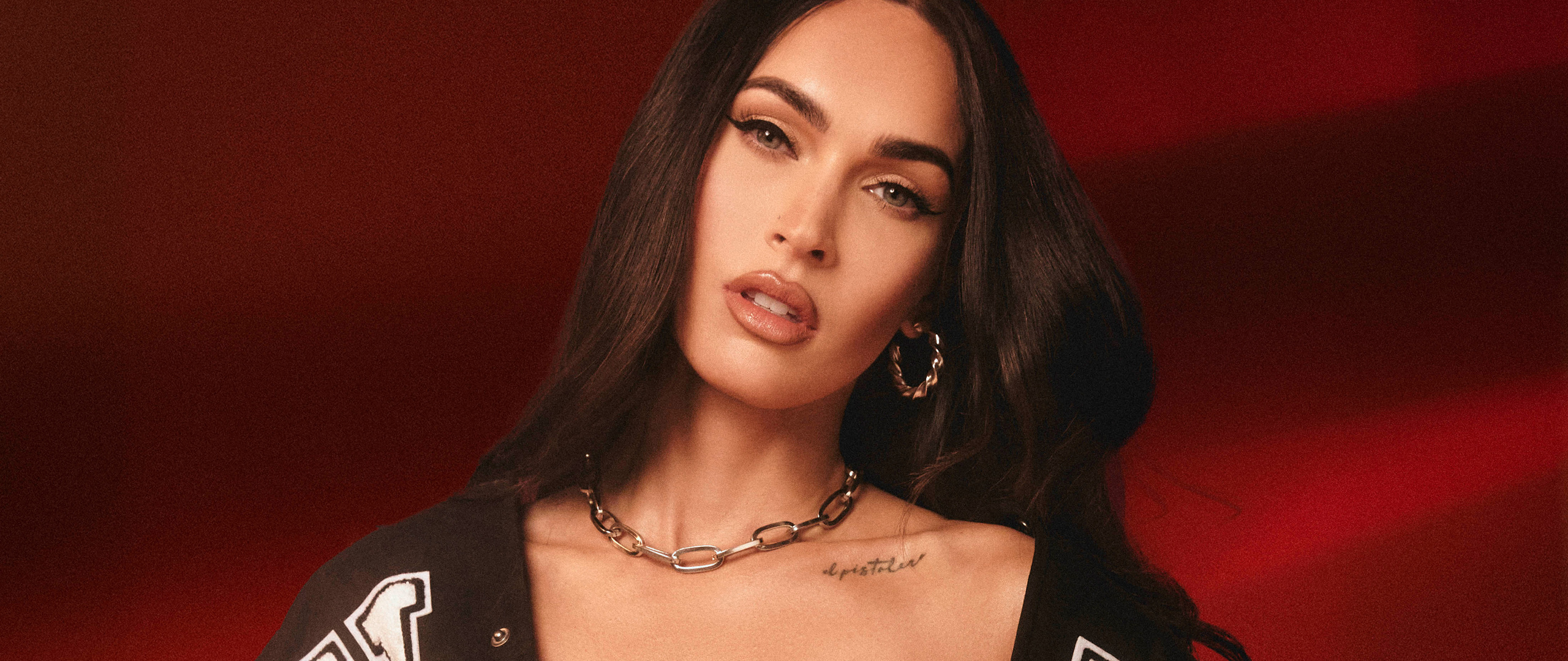 2560x1080 Megan Fox Boohoo X Megan Fox Collection 4k Wallpaper ...