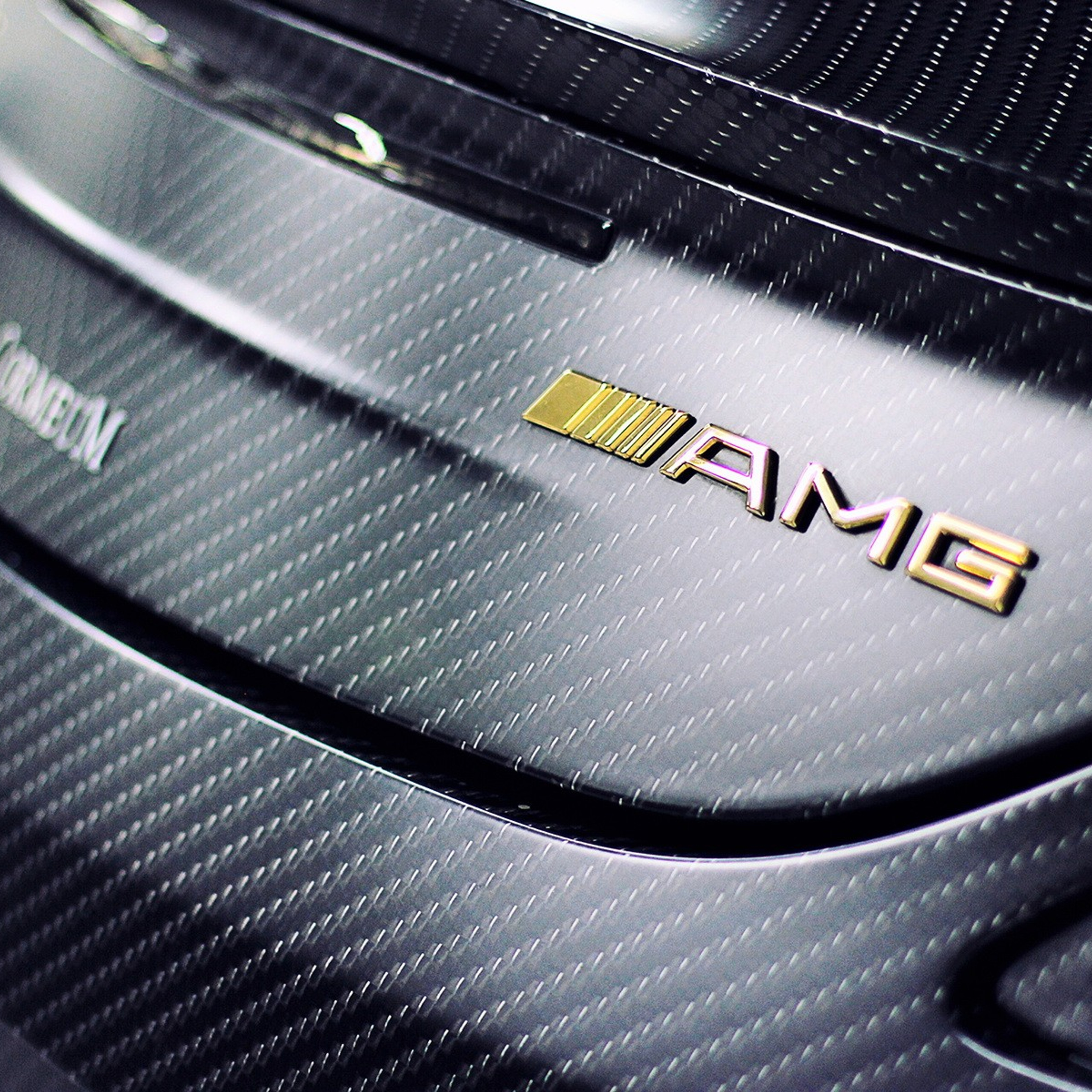 2932x2932 Mercedes AMG Gold Logo Ipad Pro Retina Display ,HD 4k ...