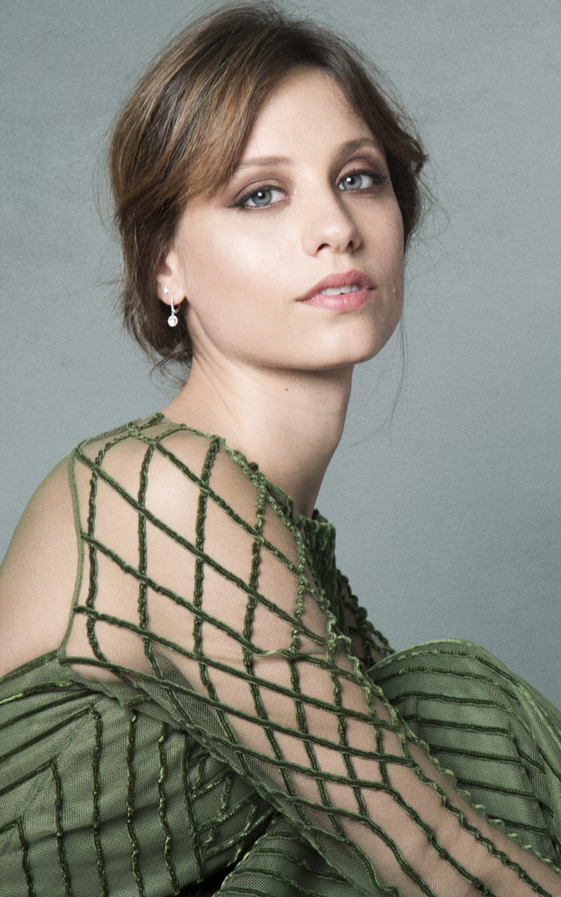 800x1280 Michelle Jenner Nexus 7,Samsung Galaxy Tab 10,Note Android ...