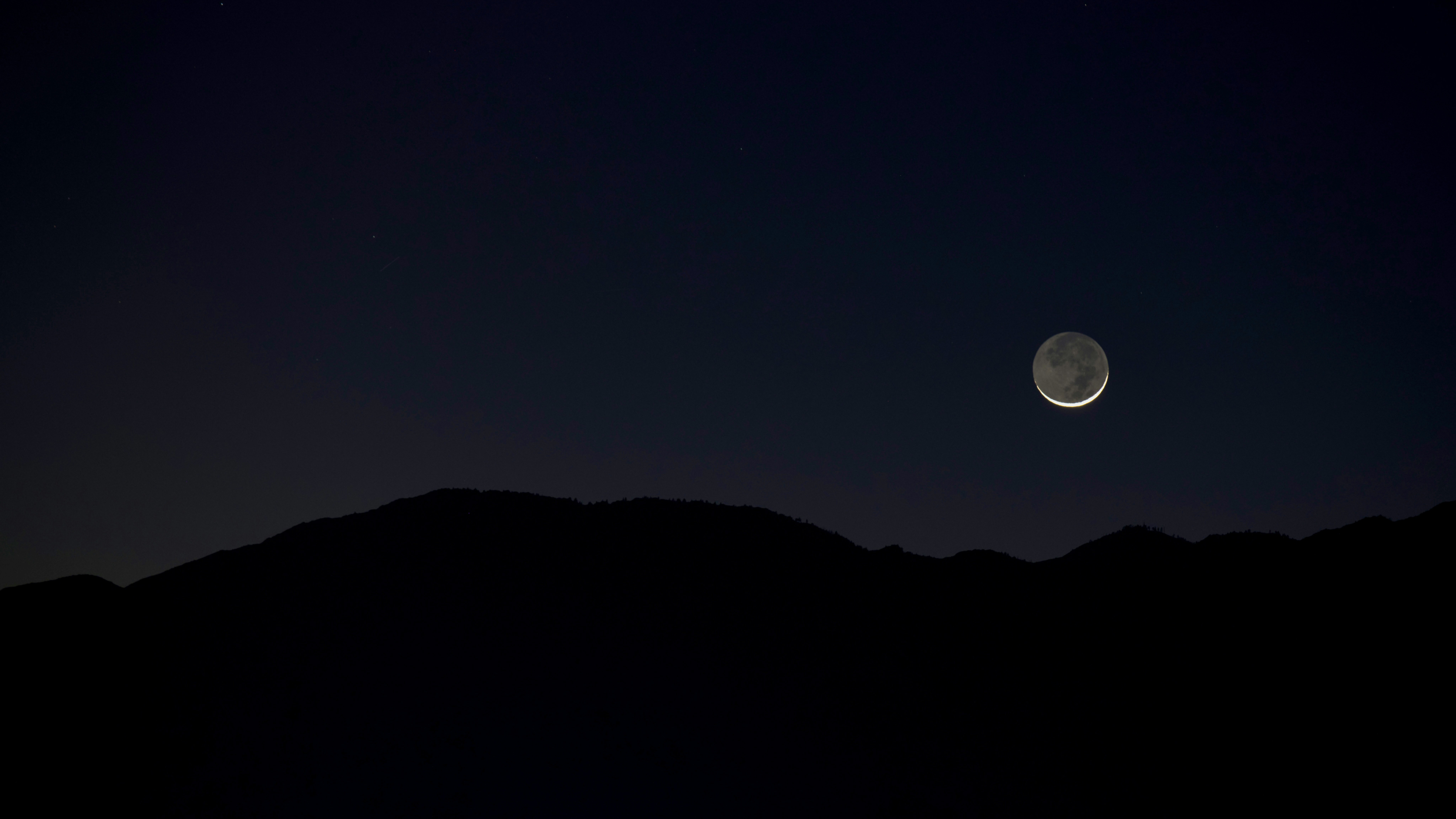 7680x4320 Moonset Soon After Sunset At Desert Hot Spring 8K ,HD 4k ...