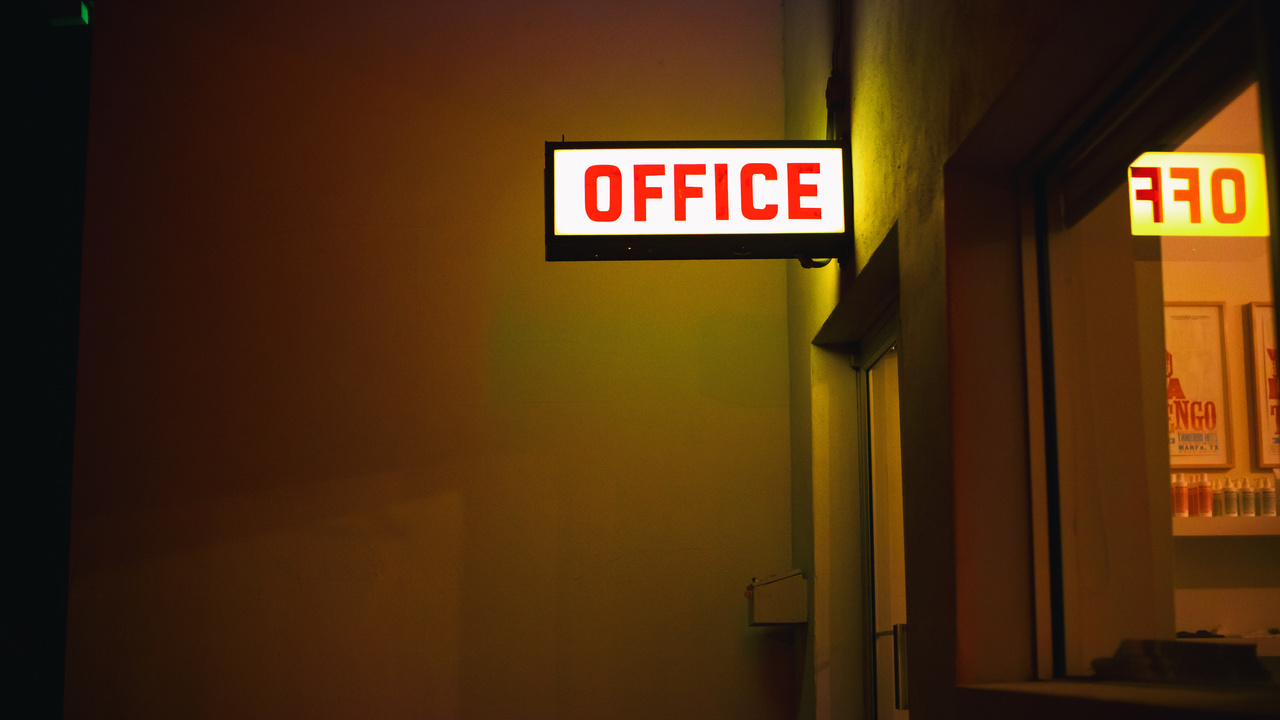 1280x720 Office Plate Neon Light 5k 720P ,HD 4k Wallpapers,Images ...