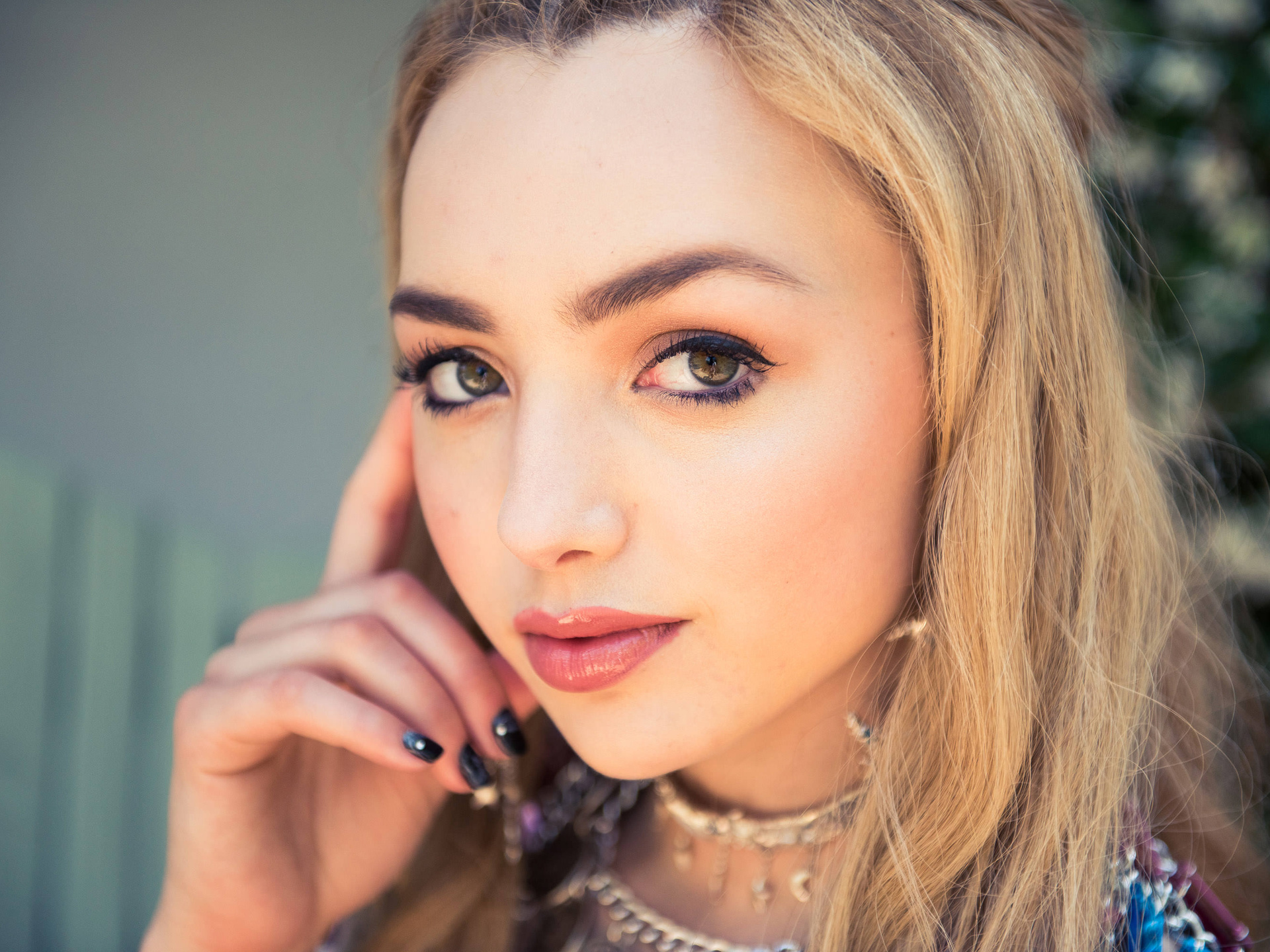 1920x1440 Peyton List HD 1920x1440 Resolution HD 4k Wallpapers, Images ...