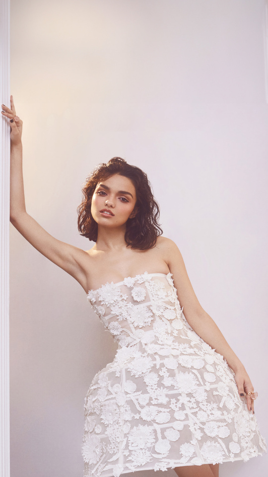 540x960 Rachel Zegler The Glass Magazine Photoshoot Wallpaper,540x960 ...
