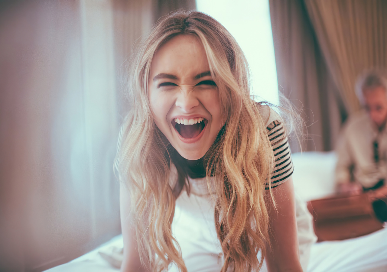 1280x900 Sabrina Carpenter Cute Smiling 2020 4k 1280x900 Resolution HD ...