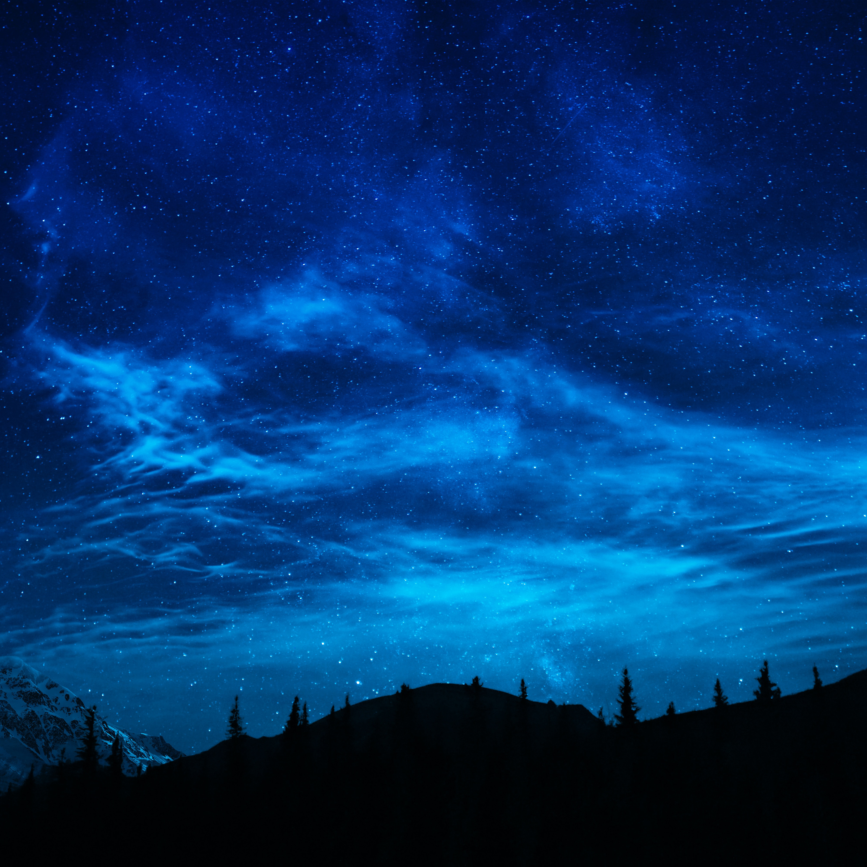 2932x2932 Summer Night Sky Full Of Stars Over Mountain Landscape Ipad ...