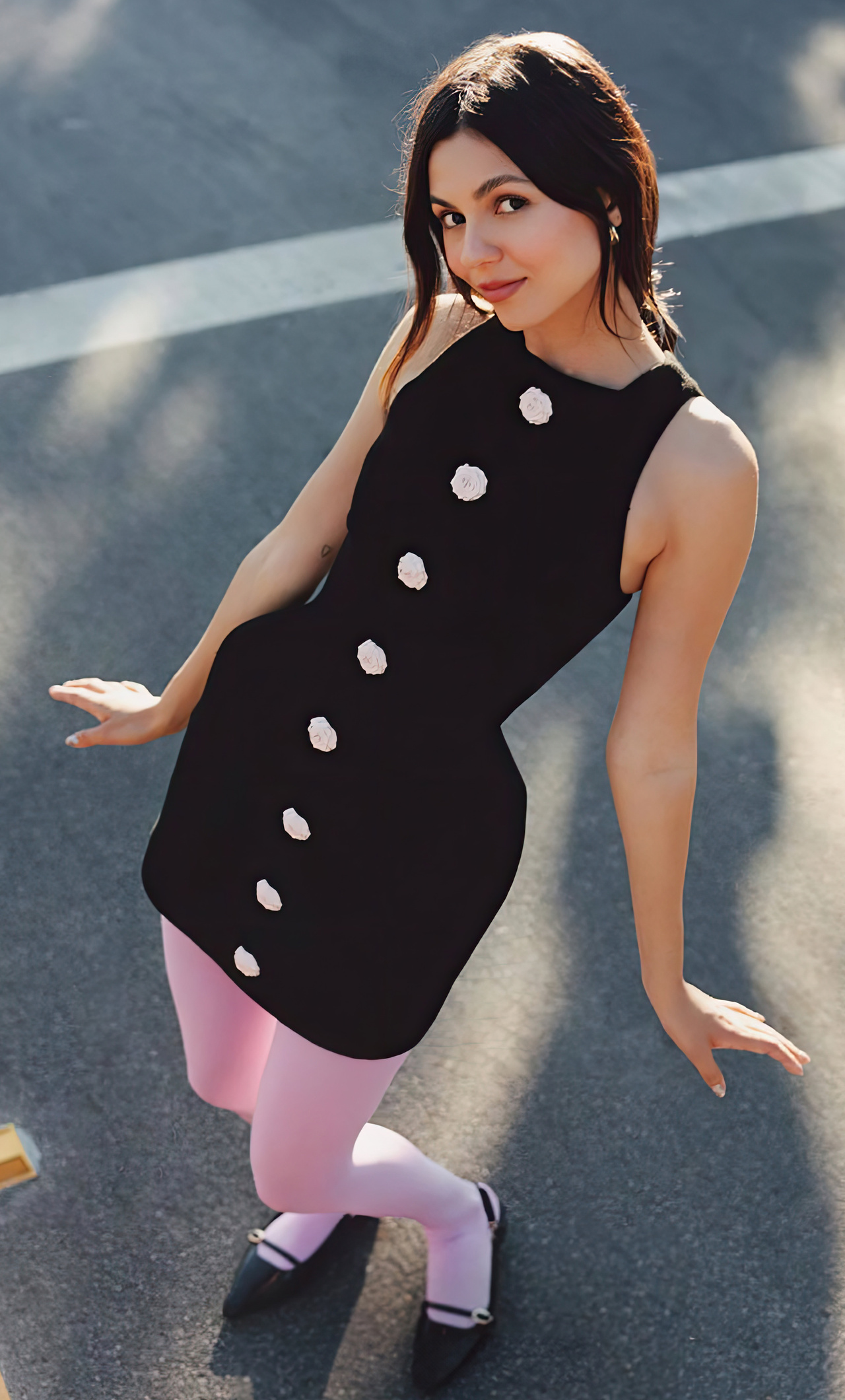 1280x2120 Victoria Justice Marie Claire May 2024 iPhone 6+ ,HD 4k ...