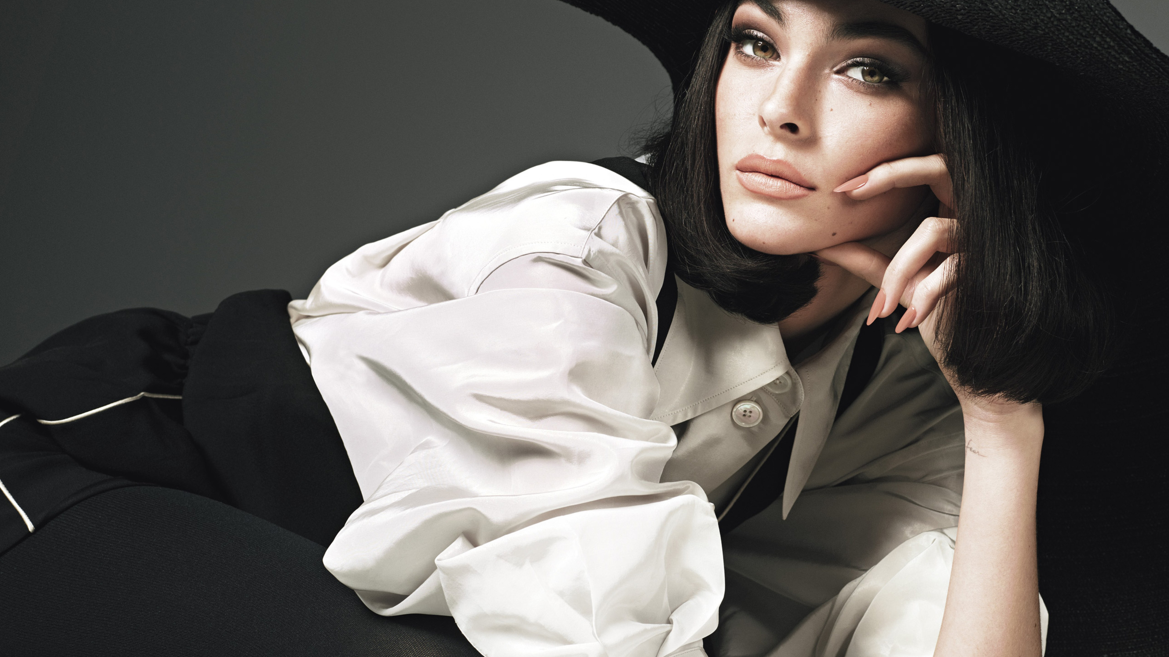 3840x2160 Vittoria Ceretti 4K ,HD 4k Wallpapers,Images,Backgrounds,Photos and Pictures