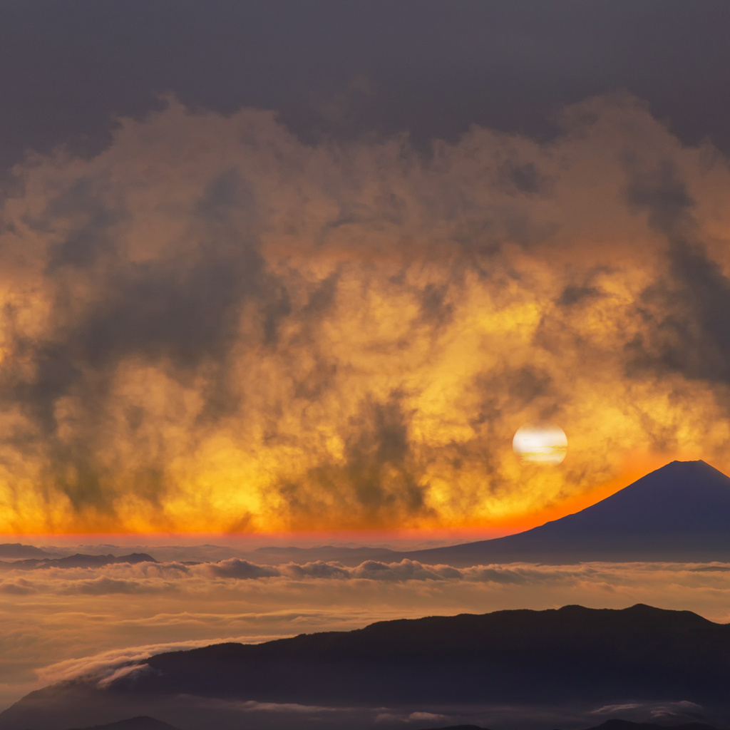 1024x1024 Volcano Mountains Sky Fantasy Orange Clouds Sunset 5k ...