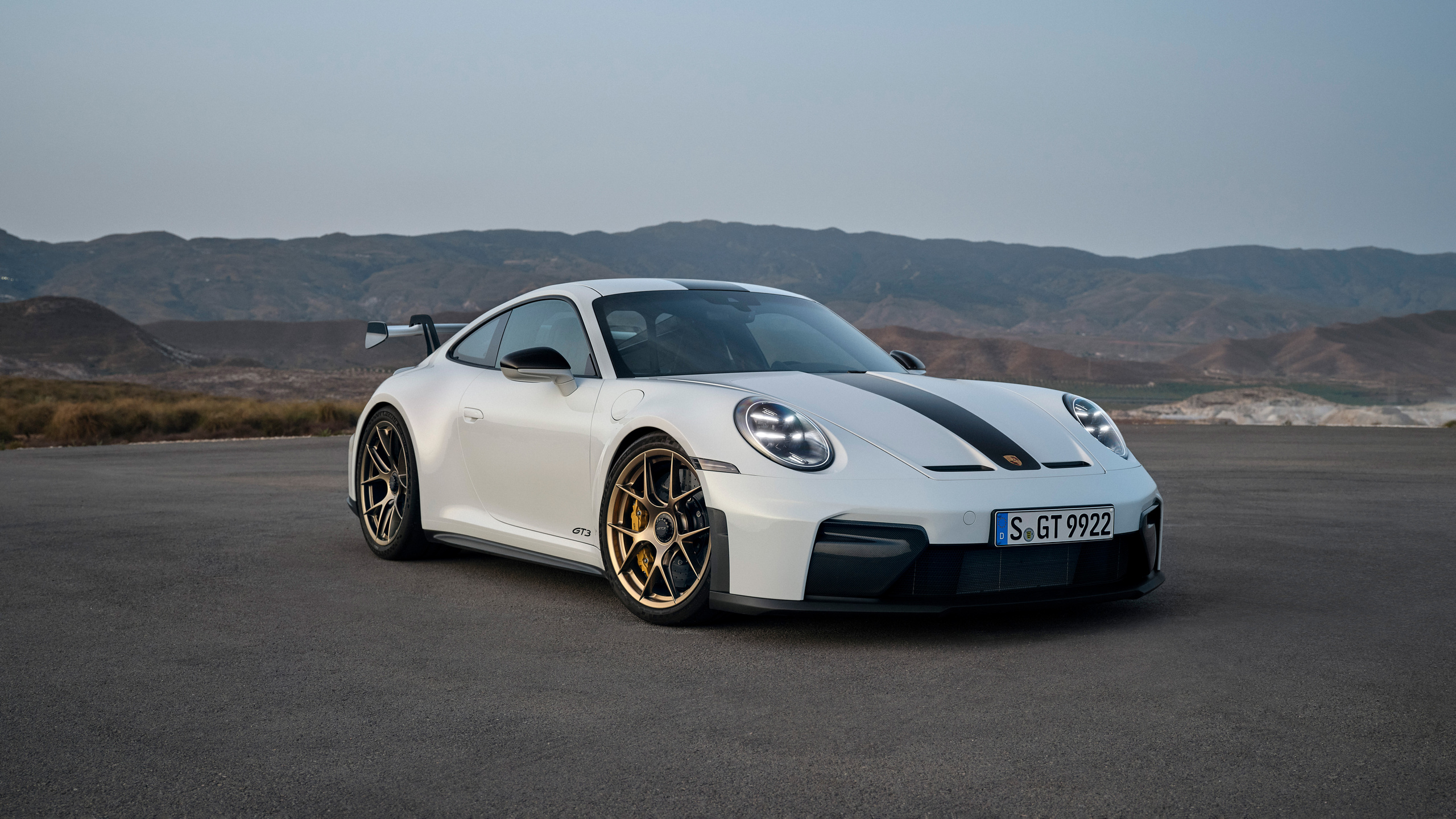 2560x1440 White Porsche 911 Gt3 Weissach Package 1440P Resolution ,HD 4k Wallpapers,Images ...