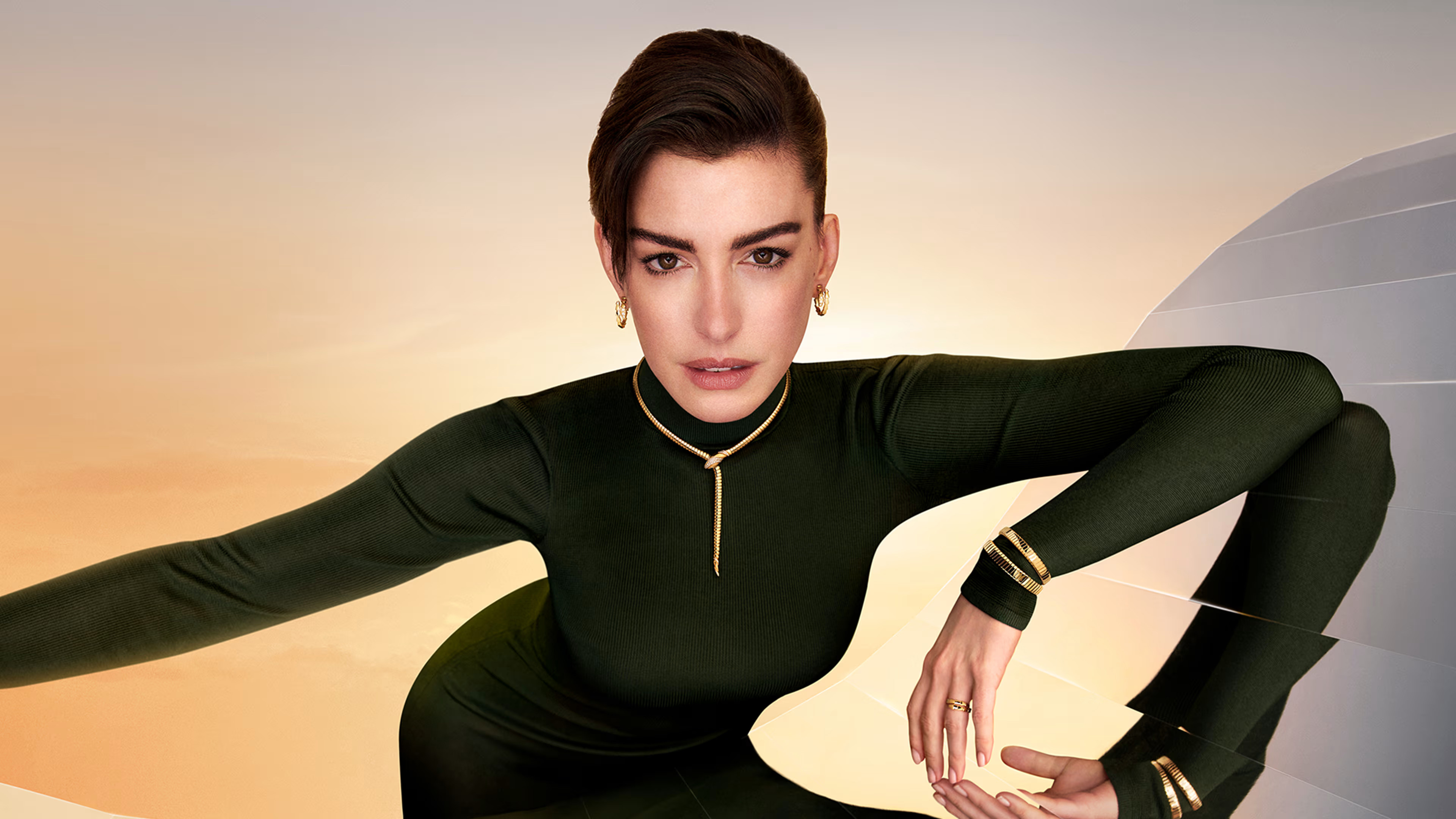 800x1280 Anne Hathaway X Bvlgari Serpenti 2026 Nexus 7,Samsung Galaxy ...