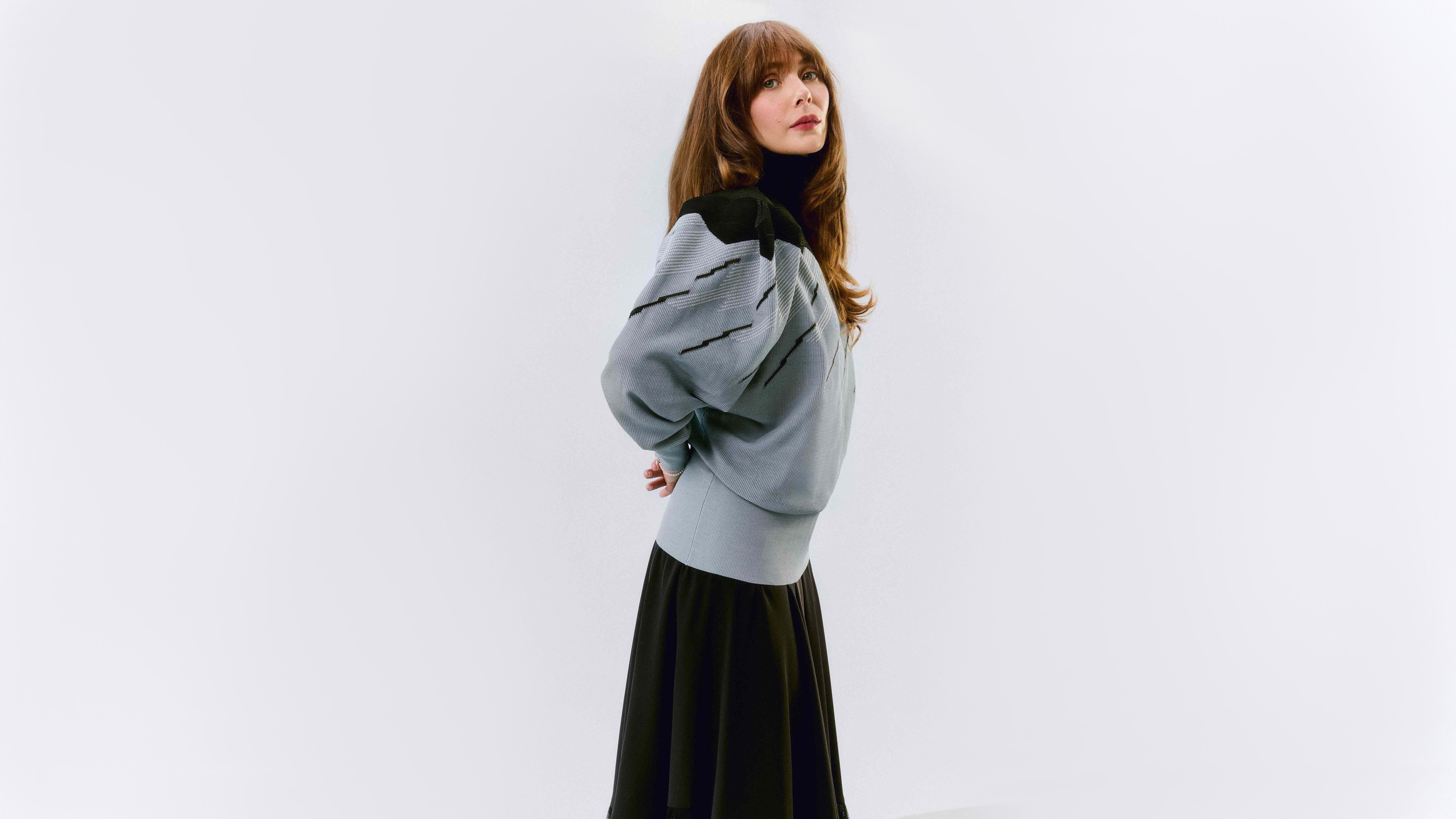 360x640 Elizabeth Olsen Instyle Magazine 2025 Wallpaper,360x640 ...