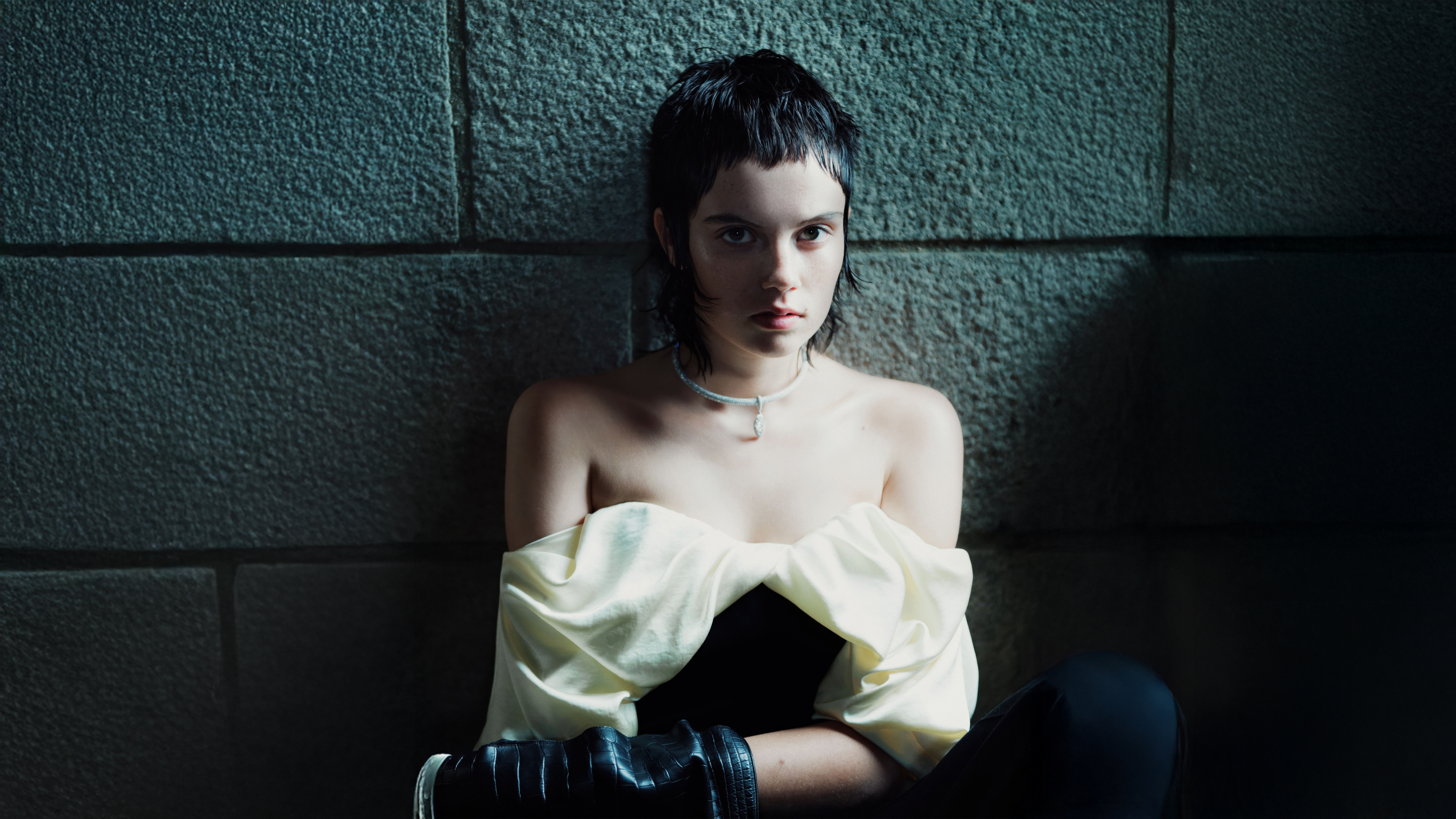 Isla Johnston For Vogue Magazine Wallpaper,HD Celebrities Wallpapers,4k Wallpapers,Images ...