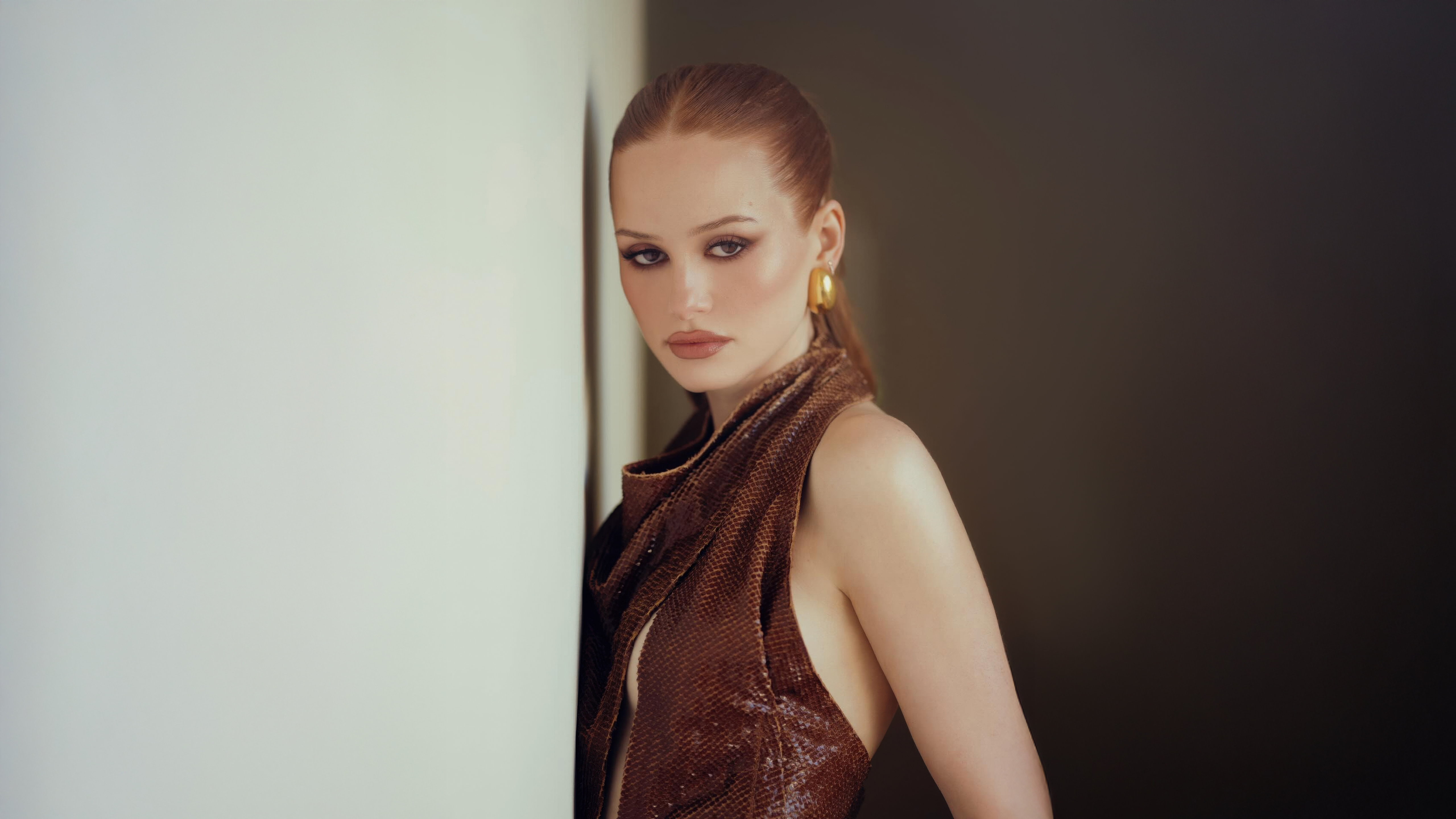 Madelaine Petsch Vogue World 2025 Wallpaper,HD Celebrities Wallpapers ...